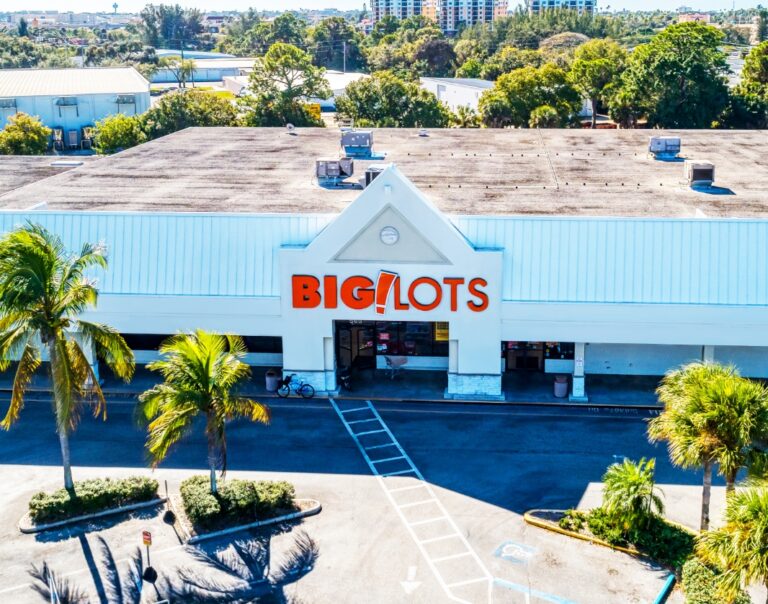 Bird Bay Plaza - Commodore Realty